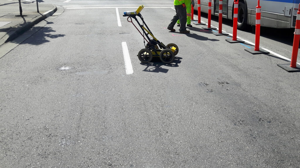 Professional Utility Mapping vs. DIY Methods: Pros and Cons